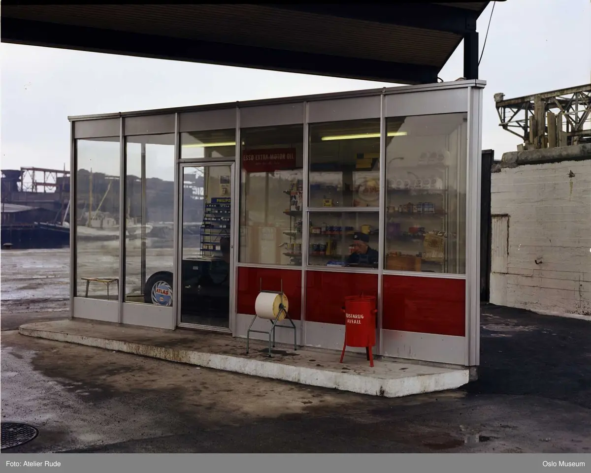 Esso bensinstasjon - Oslo Museum / DigitaltMuseum
