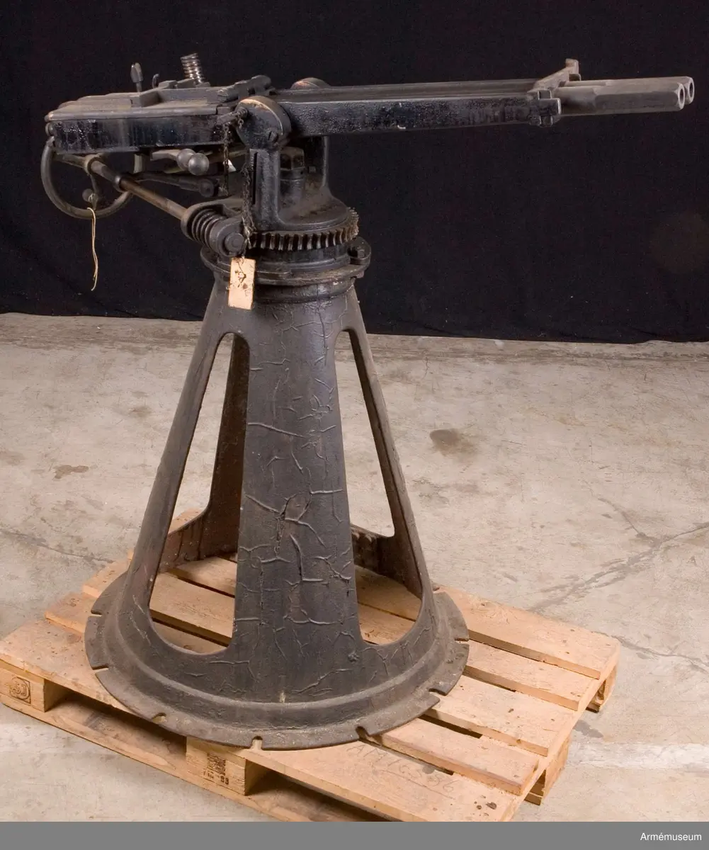 25,4 mm kulspruta m/1884 - Armémuseum / DigitaltMuseum