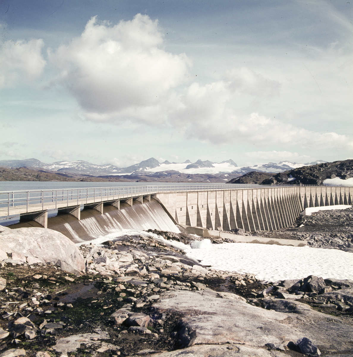 Damanlegg vannkraft kraftutbygging vinter - DEXTRA Photo / DigitaltMuseum