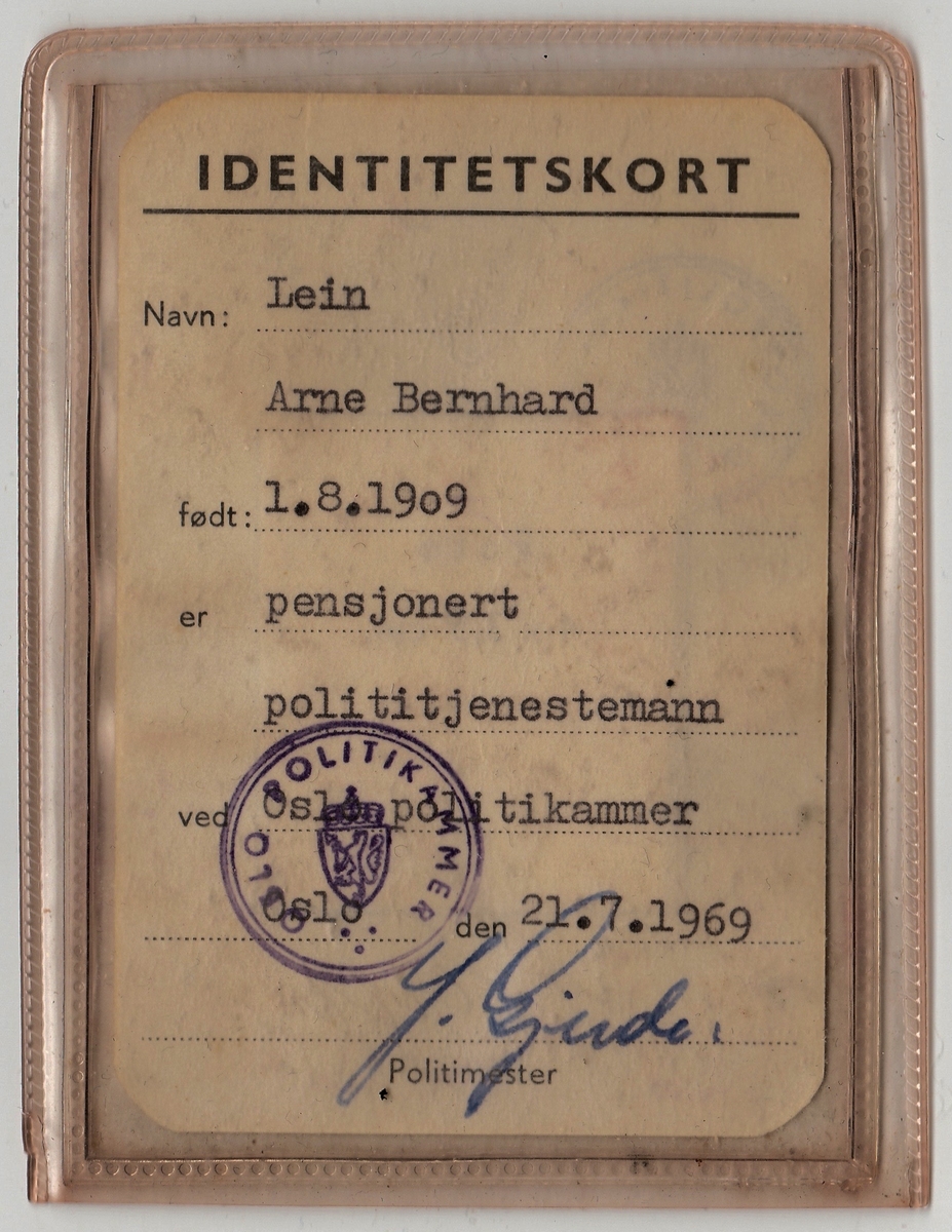 Identitetskort - Justismuseet / DigitaltMuseum