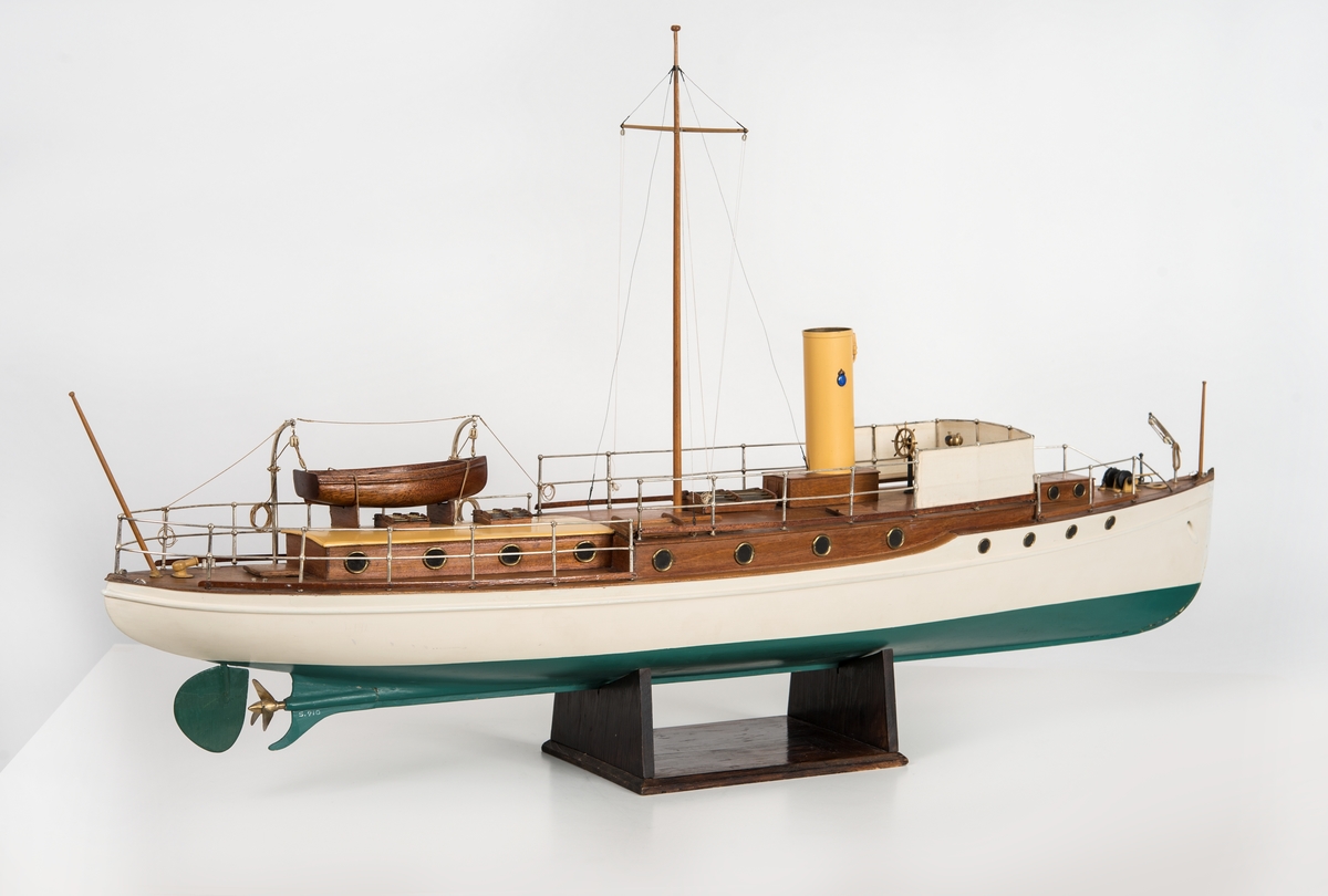 Fartygsmodell - Sjöhistoriska museet / DigitaltMuseum