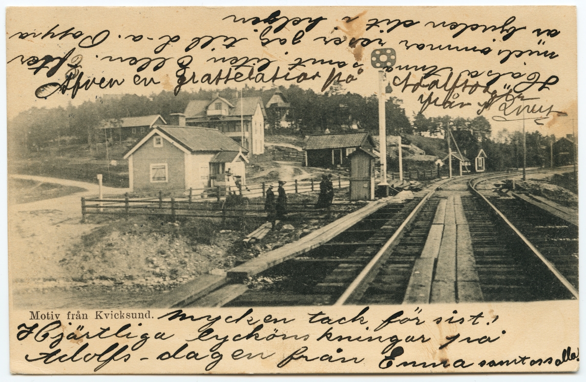 Bild tagen från Kvicksundsbron mot södra sidan av samhället Kvicksund ...