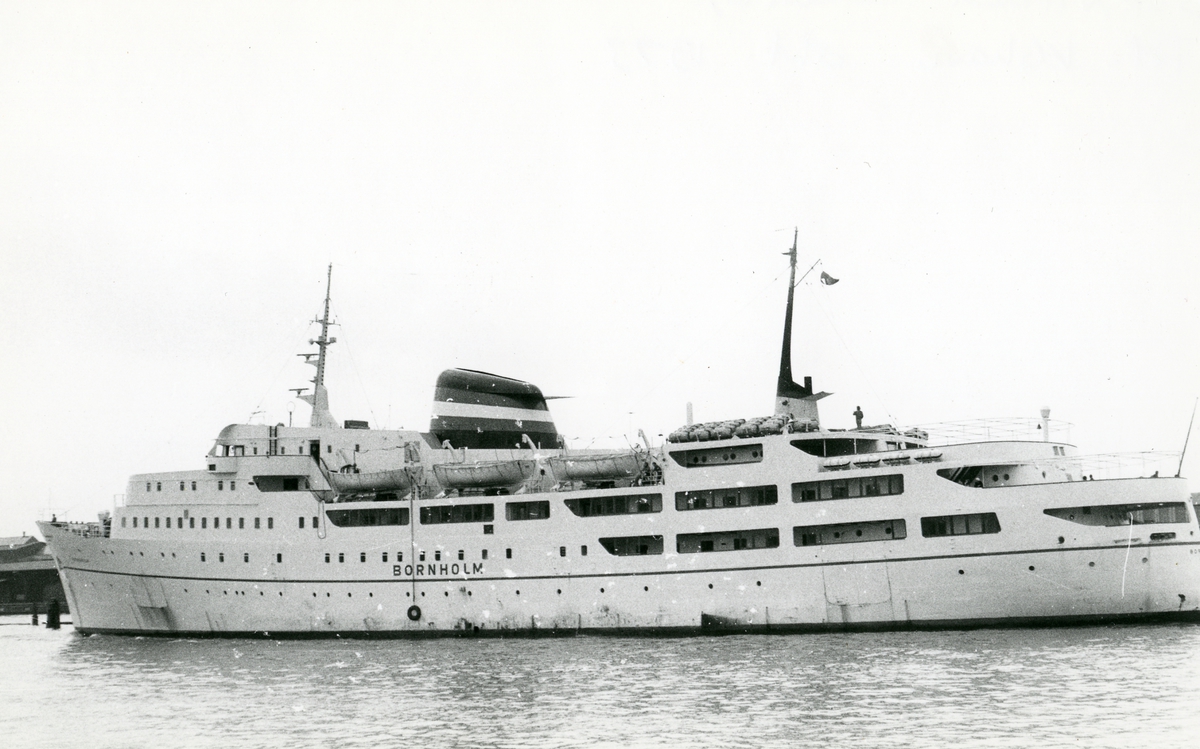 M/S Bornholm (b.1961, A/S Burmeister & Wain’s Maskin- og Skibsbyggeri ...